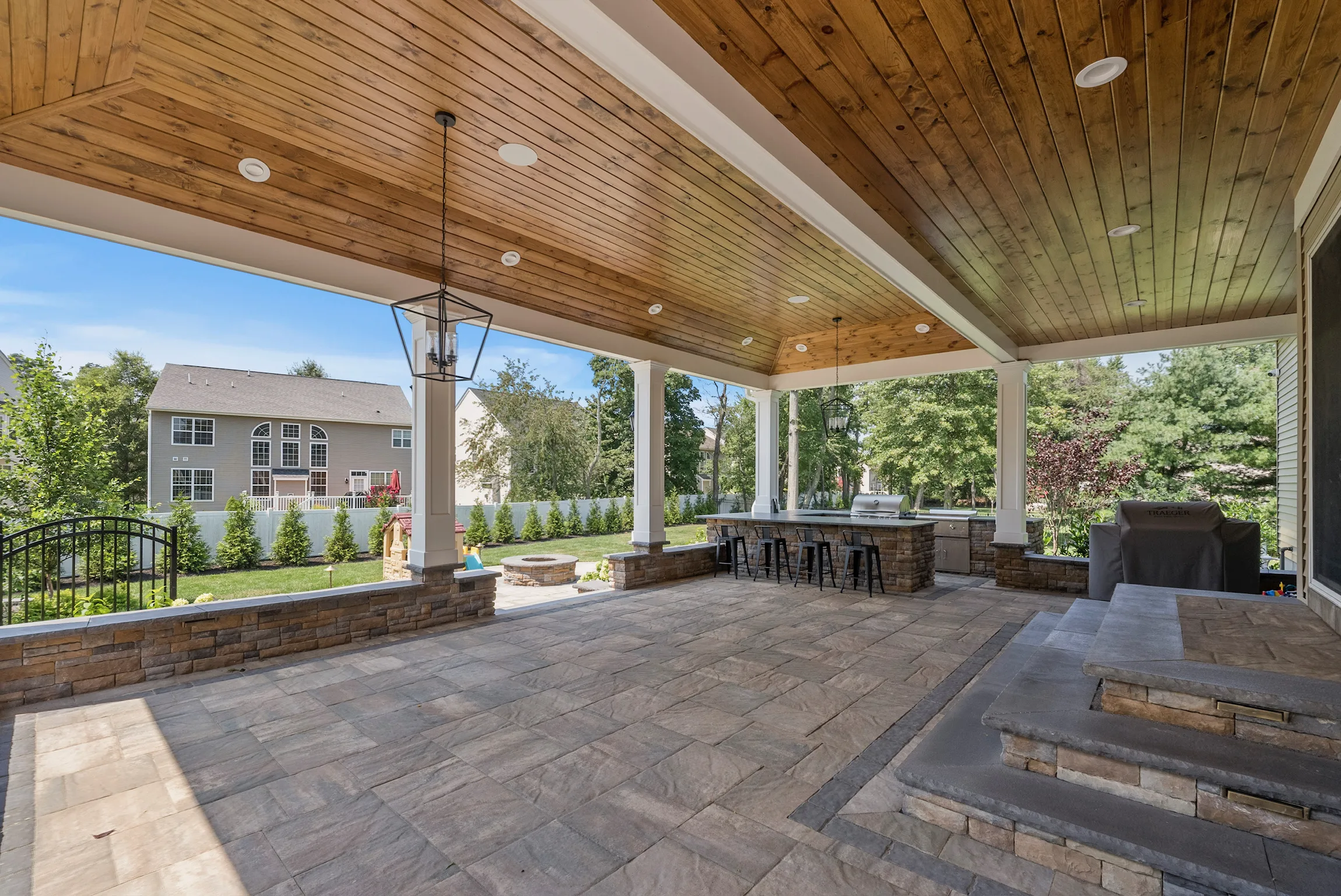 NJ's Premier Paver Patio Company : Scenic View Landscaping